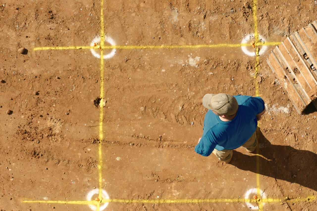 Assurer Sécurité et Efficacité avec le Marquage au Sol - Bricolage Pro